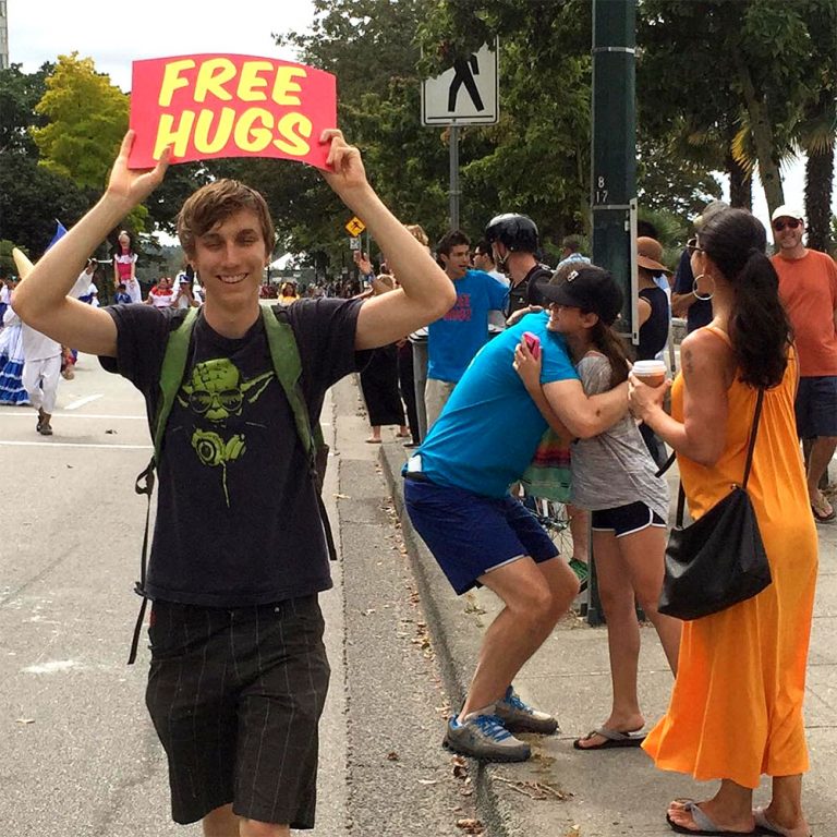 "Free Hugs" Signs (10 pack) - Hugs are nice